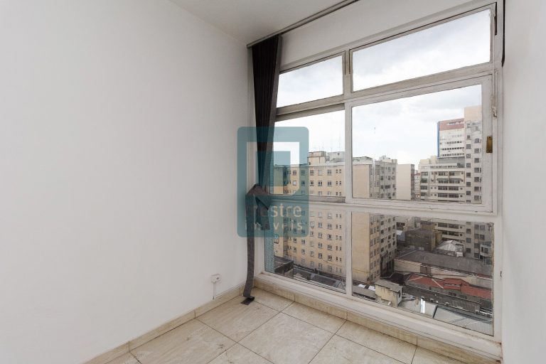 Mestre Imóveis » Sala comercial com 30m² no Centro