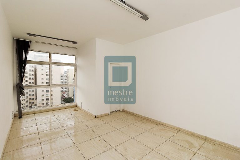 Mestre Imóveis » Sala comercial com 30m² no Centro